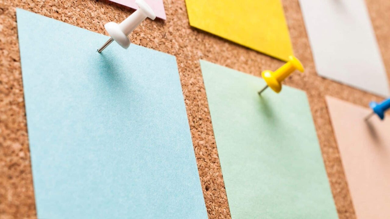 Nail Your Niche with the Post-it Note Method: A Guide